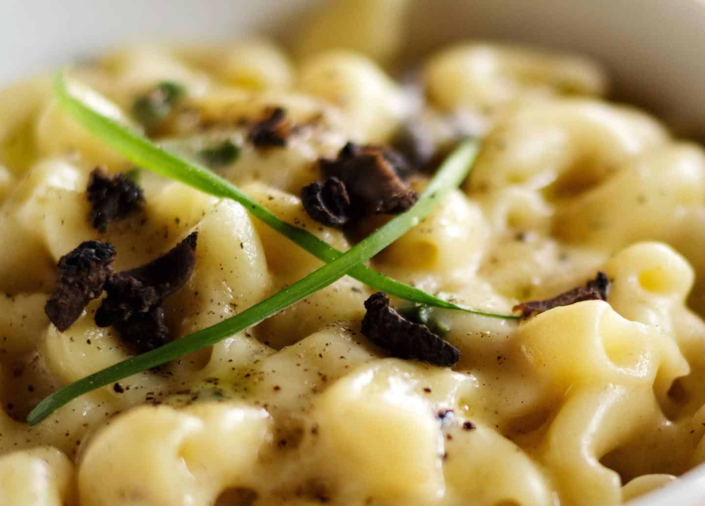 Truffle Mac and Cheese - Miz En Place