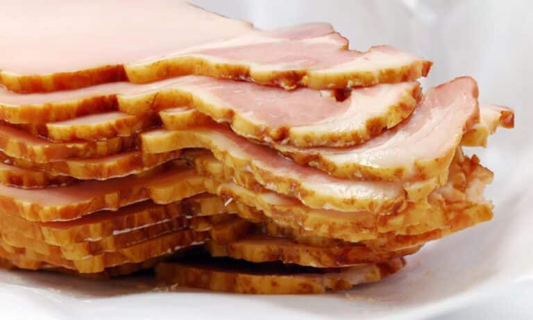 What is the difference between American, Canadian, and British bacon ...